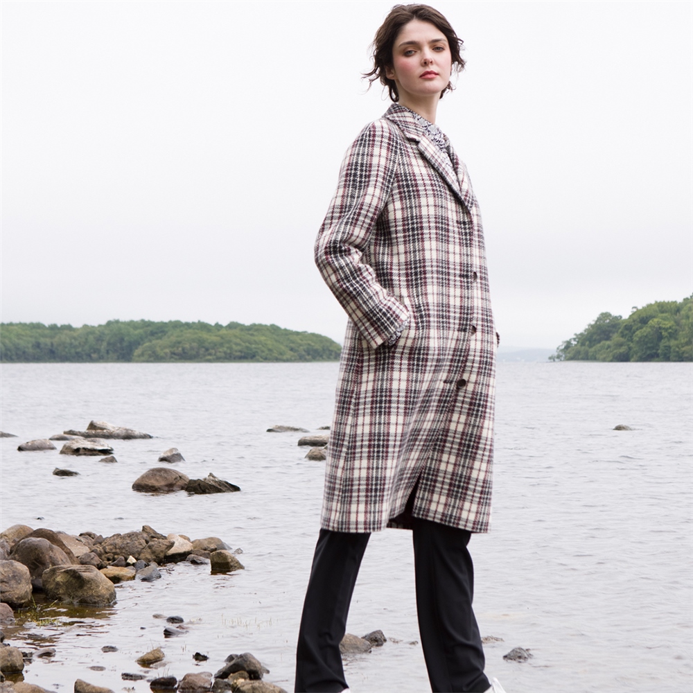 Luxury Donegal tweed jackets and coats for men and women, handwoven by ...